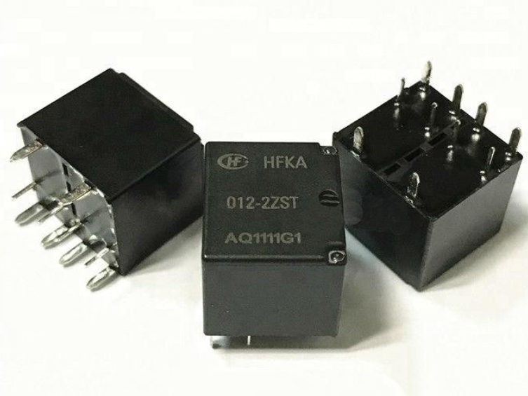 Relay 12V30A HFKA-012-2ZST 10 Chân